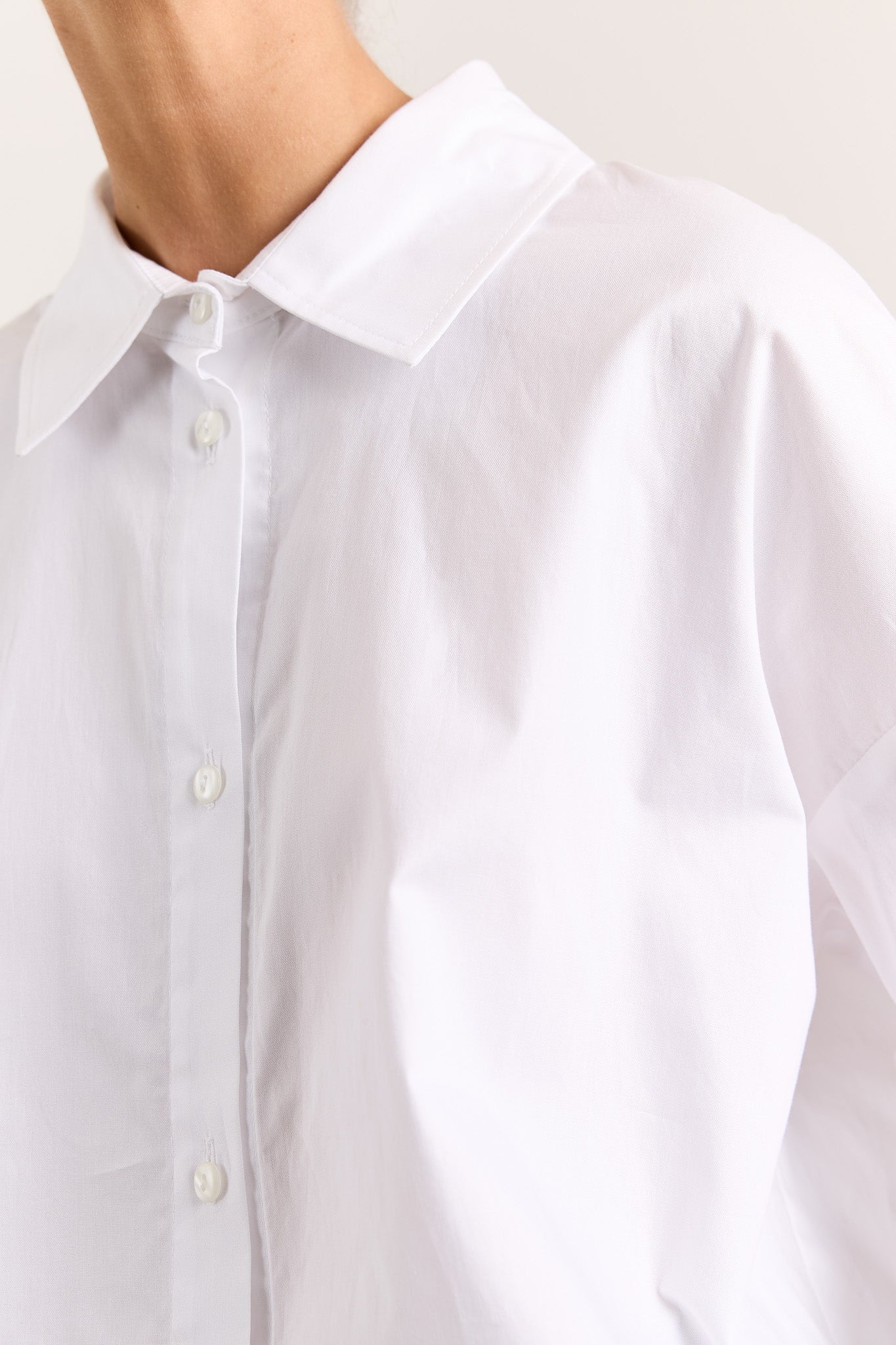 Florence Shirting Uni White – Studio Clique